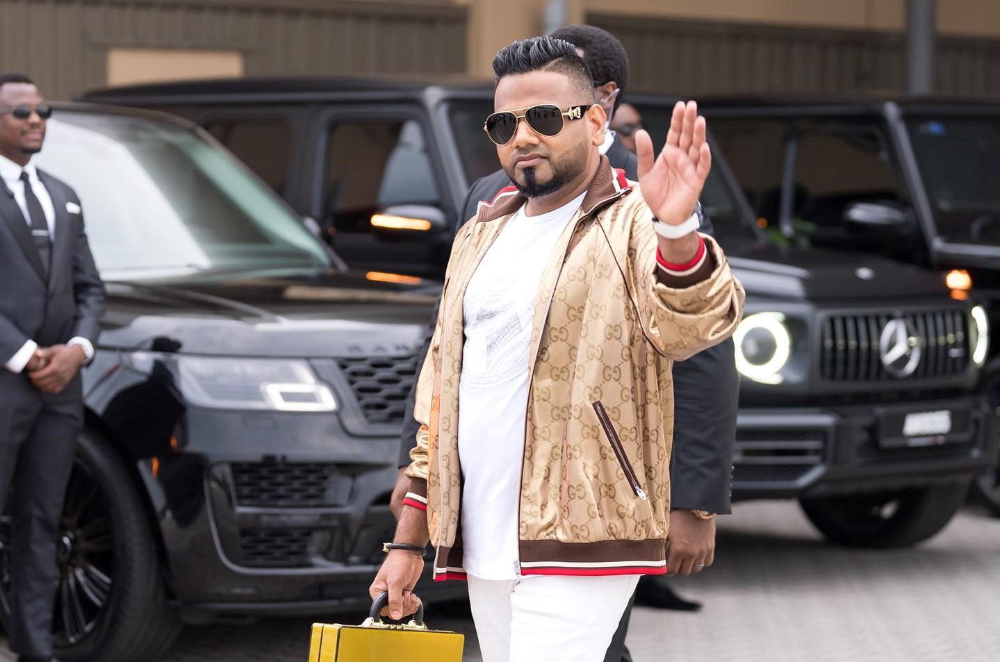 ‘Datuk Malik’ promises ‘full disclosure’ with MACC | Scoop