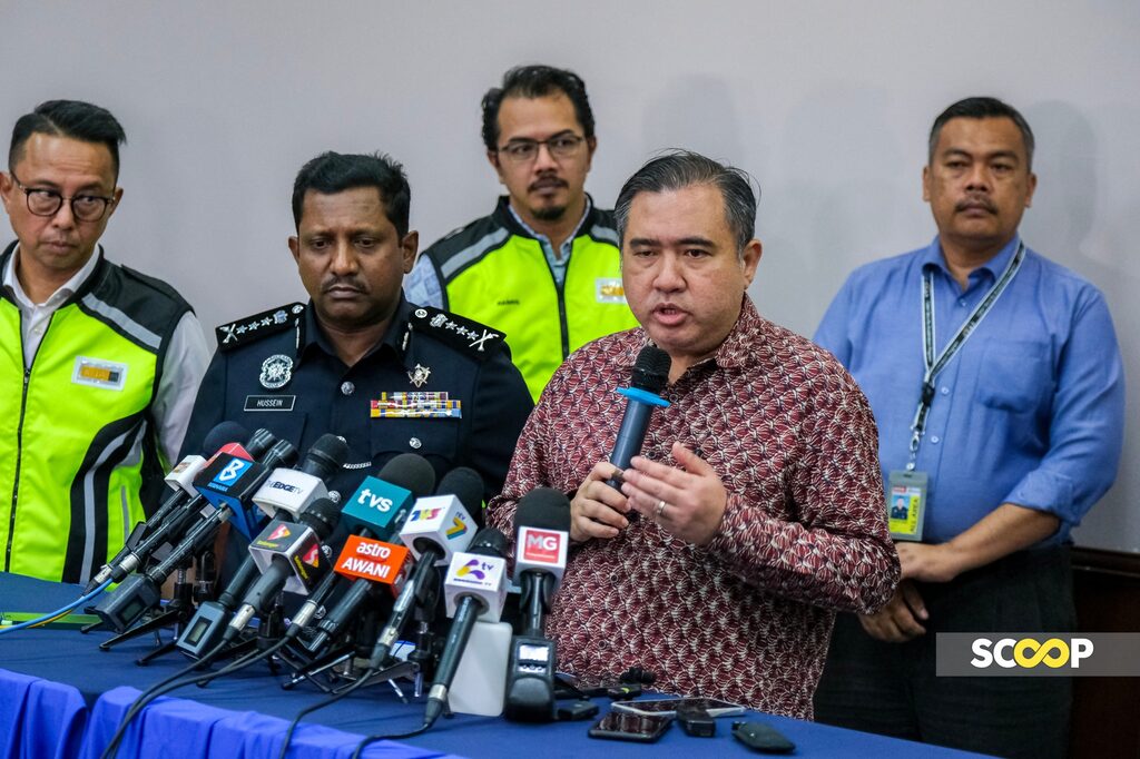 Elmina crash: jet veered off flight path minutes before landing, says ...