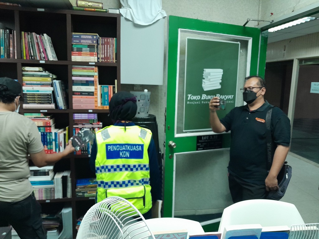 Raid on Benz Ali’s bookstore ‘unlawful, ignorant’, says advocacy group ...