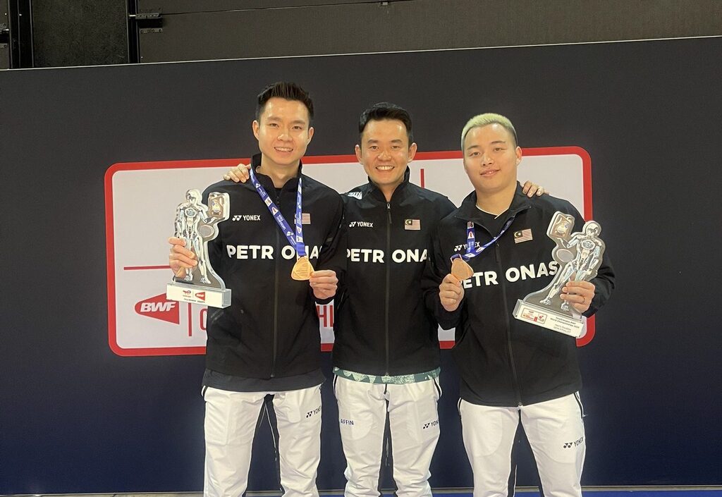 Aaron-Wooi Yik, Mike Mahen top picks for SAM 2022 Best Athlete Award ...