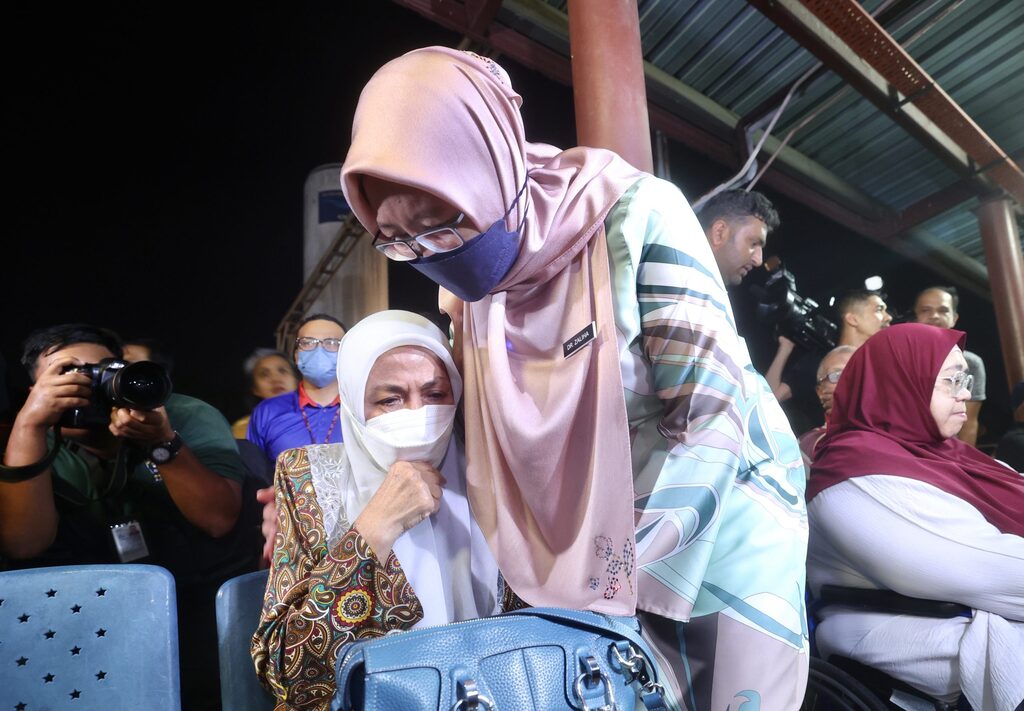 Nahas Pesawat: Perlukan masa untuk kenal pasti identiti mayat: Dr Zaliha | Scoop