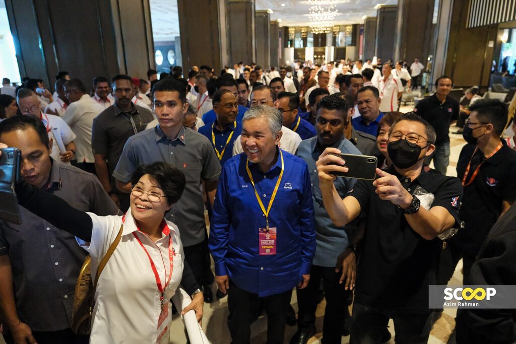 [UPDATED] Zahid receives warm welcome at DAP annual conference | Scoop