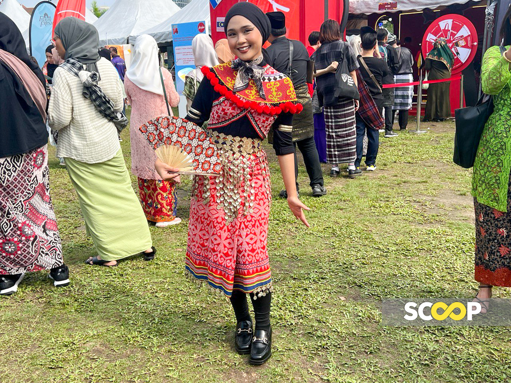 [UPDATED] Keretapi Sarong celebrations kick off to mark 60th Malaysia ...