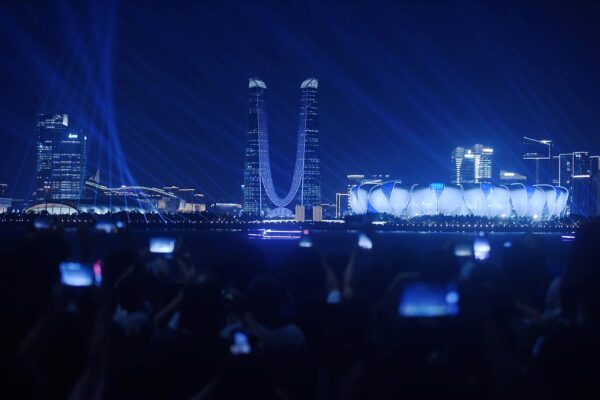 Hangzhou Asiad goes green: light show replaces fireworks to welcome ...