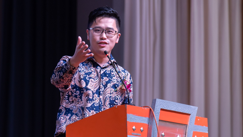 Isu tafsir sendiri ayat Al-Quran: Howard Lee beri keterangan kepada ...