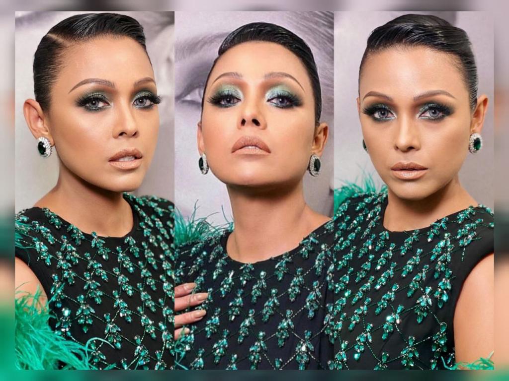 Azah Aziz beraksi di pentas peragaan selepas 13 tahun, netizen terpukau kejelitaannya | Scoop