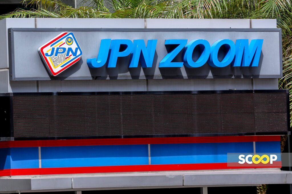 8,000 kes kehilangan MyKad setiap tahun membimbangkan: JPN | Scoop
