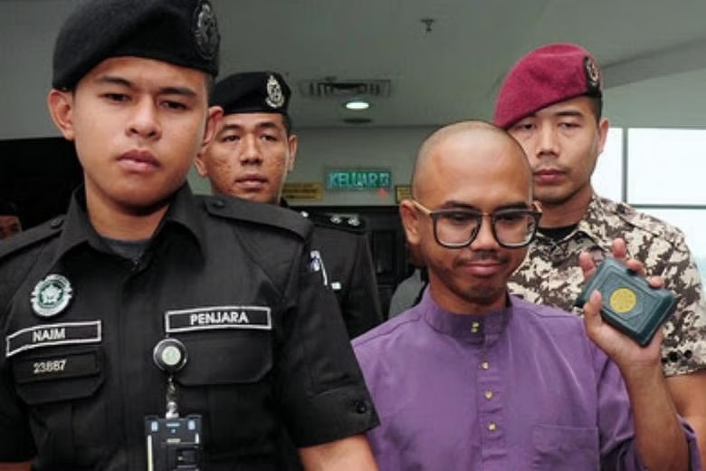 Lawyers for Liberty demands royal pardon for Wan Ji's Sedition Act ...