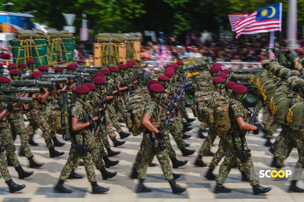 S’pore army wears New Balance, M’sian military uses ‘cap ayam’ attire ...