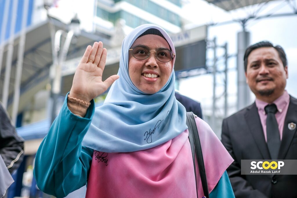Siti Mastura to let cops complete probe before any further action | Scoop