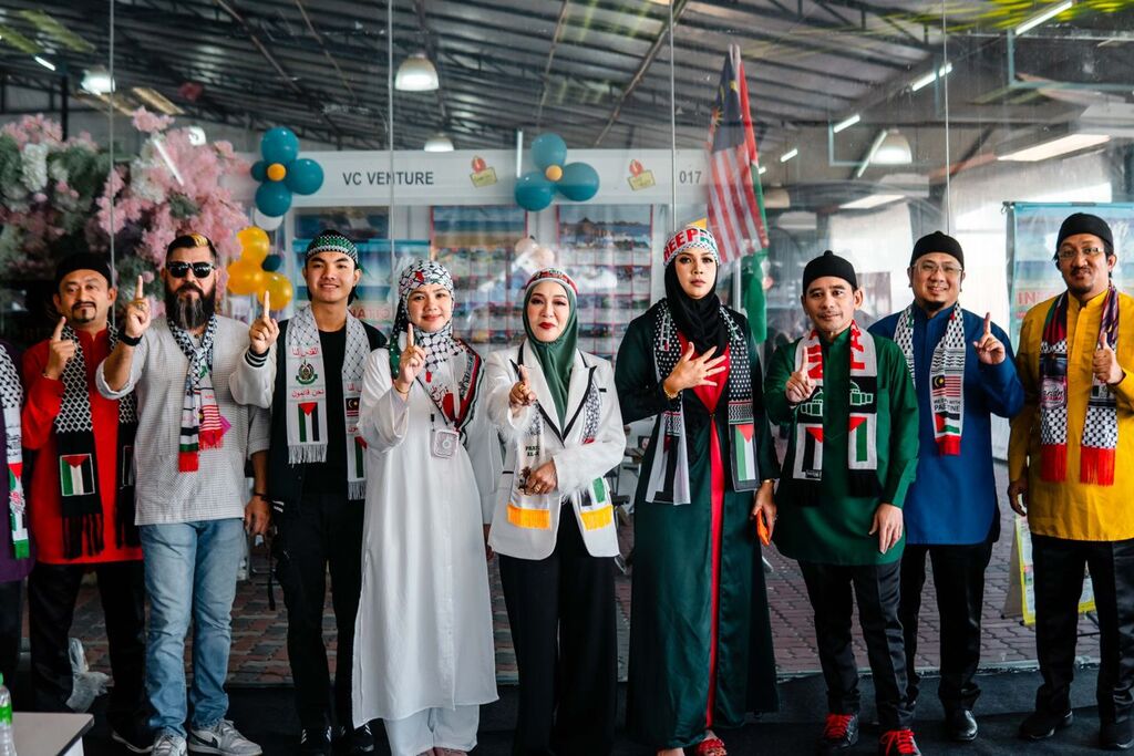 Ifa Raziah himpunkan 1,000 selebriti, pengunjung di Himpunan ...