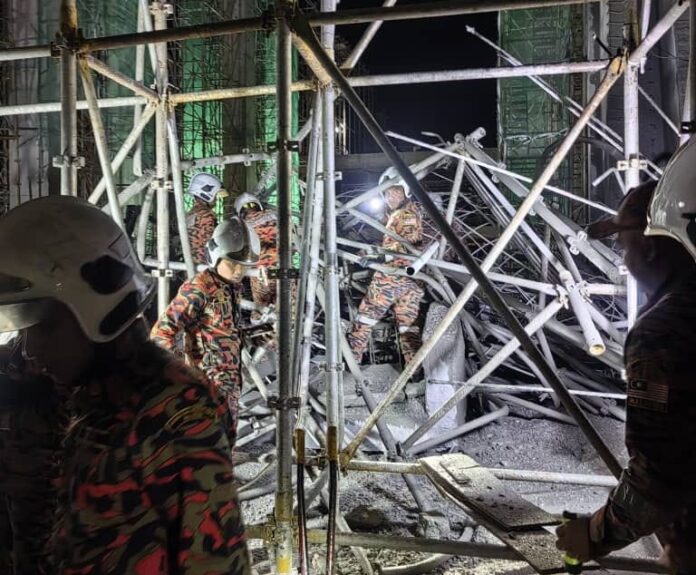 Three dead, two injured, four feared under rubble in Penang building ...