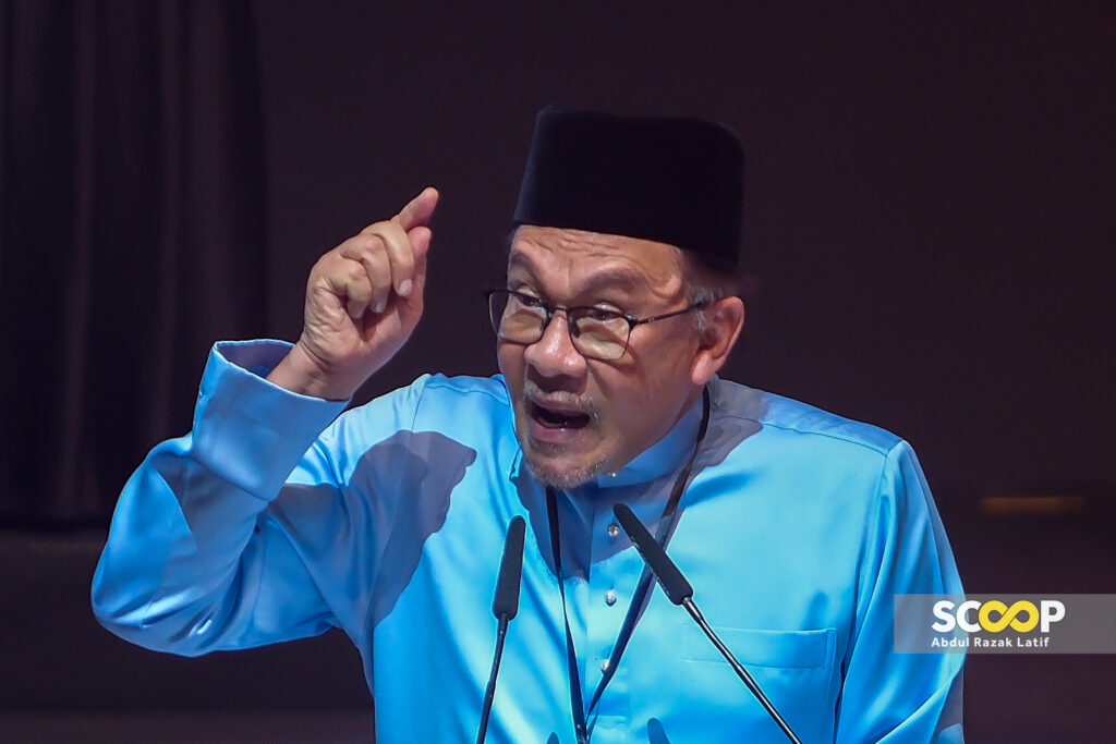 Parti komponen Kerajaan Perpaduan kekal setia, tolak cubaan ‘tebuk atap ...