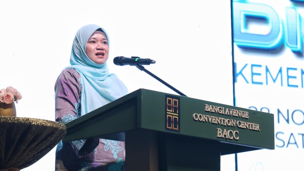 Taksiran UPSR Sarawak tidak bertentangan dengan dasar pendidikan negara ...