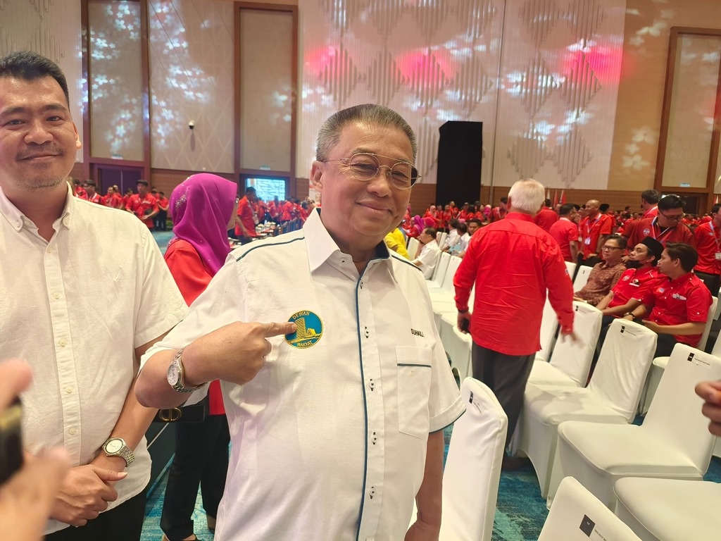 Labuan MP mulls suit against those who say he took bribes to support ...