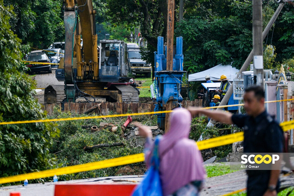 Authorities to divert groundwater at Puchong landslide area | Scoop