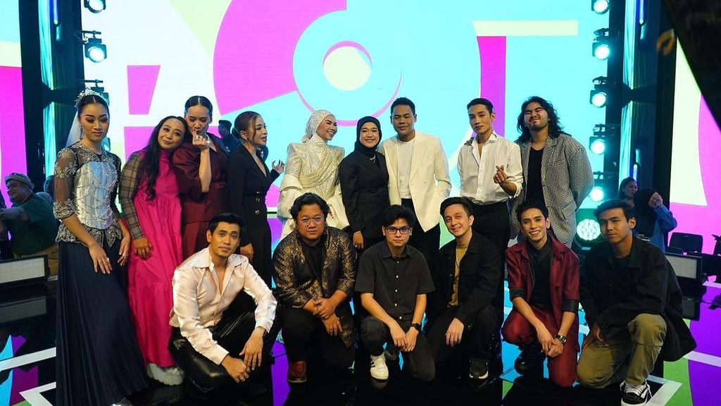 12 lagu berjaya ke pentas AJL38, Ziana Zain, Aina Abdul dan Ernie Zakri antara finalis terpilih ...