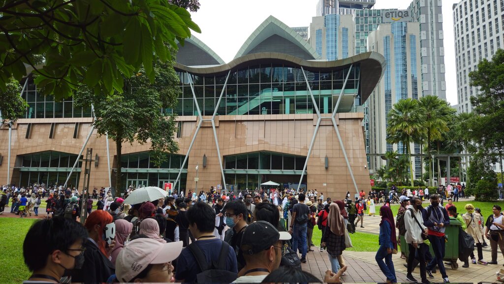 Comic Fiesta 2023: KLCC sesak teruk umpama nak masuk stadium tengok ...