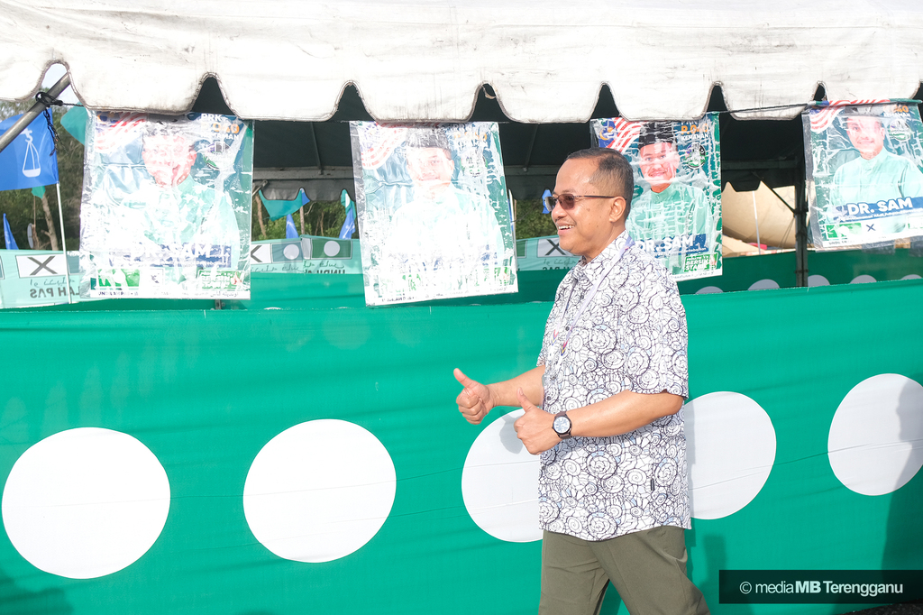 Unofficial results: Perikatan steamrolls Barisan in Kemaman with ...