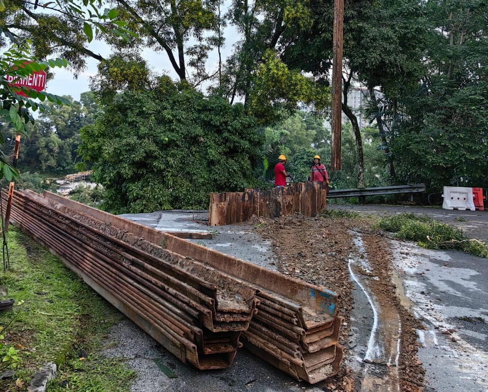 Iron piles to control soil movement at Puchong landslide site, says ...