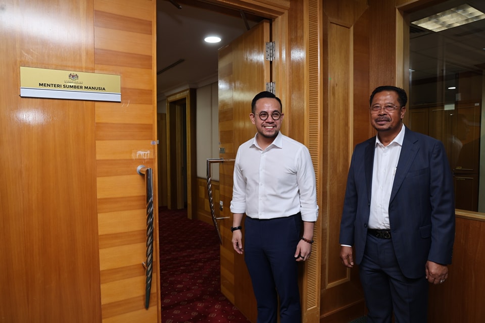 Labour unions welcome Sim’s appointment to HR Ministry, pro-worker ...