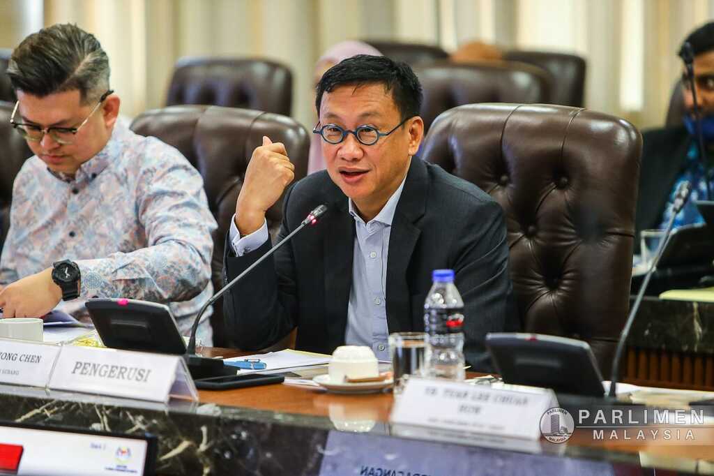 Subang MP to give RM1,000 aid each to nine families ordered to evacuate ...