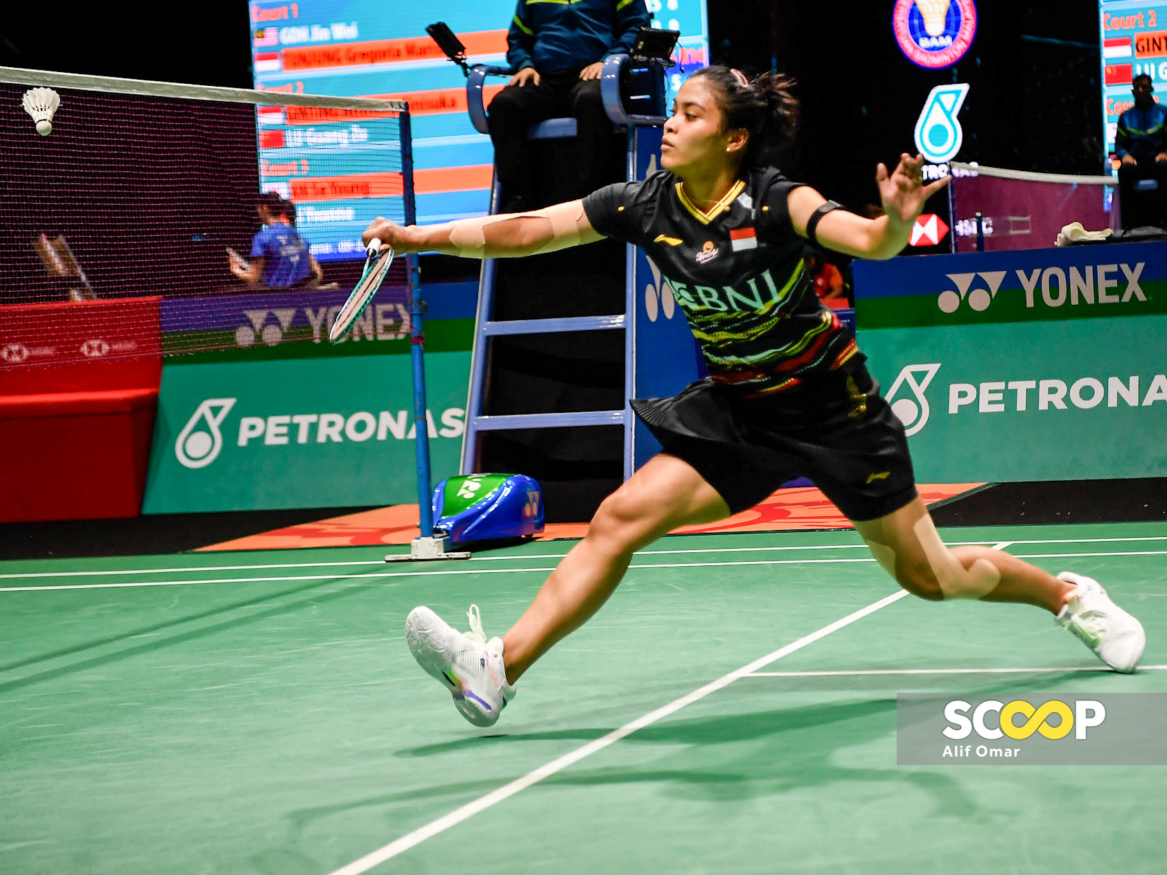 Malaysia Open: Indonesian ace Gregoria cheers Jin Wei's remarkable ...