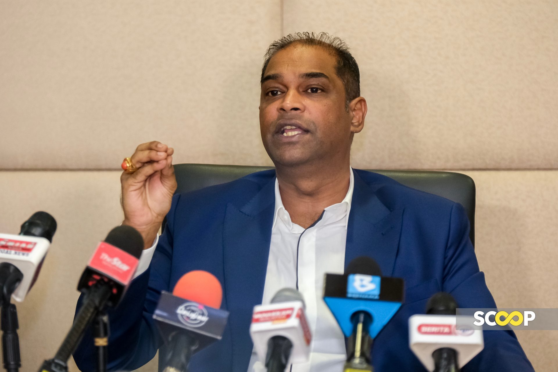 Barber, goldsmith sectors still facing shortage, says Ramanan | Scoop