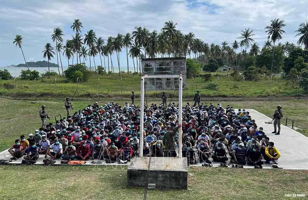 Majikan terkait isu eksploitasi pekerja asing di Pengerang disenarai ...