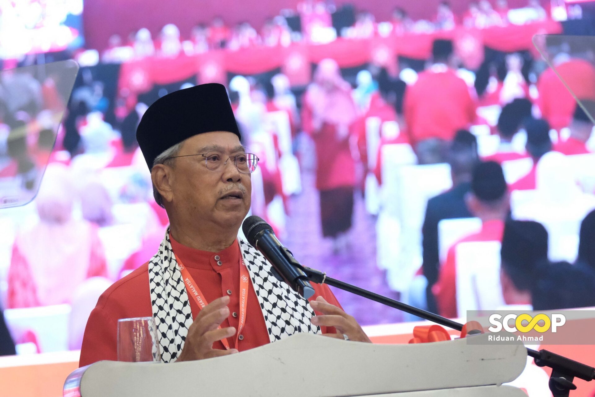 Muhyiddin's fear of losing political clout hinders resignation, say ...