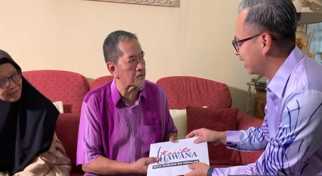 Fahmi sampai bantuan Tabung Kasih@Hawana kepada bekas Editor RTM | Scoop