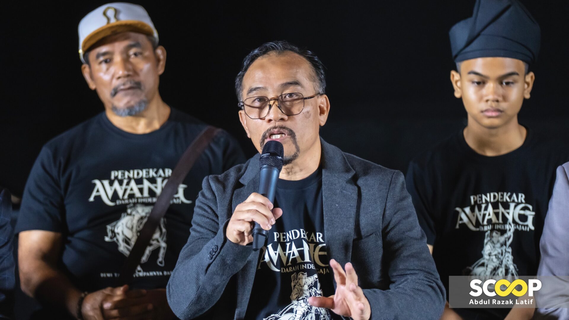 Dua pengarah bersama siapkan filem Pendekar Awang, namun hasil kerja ...