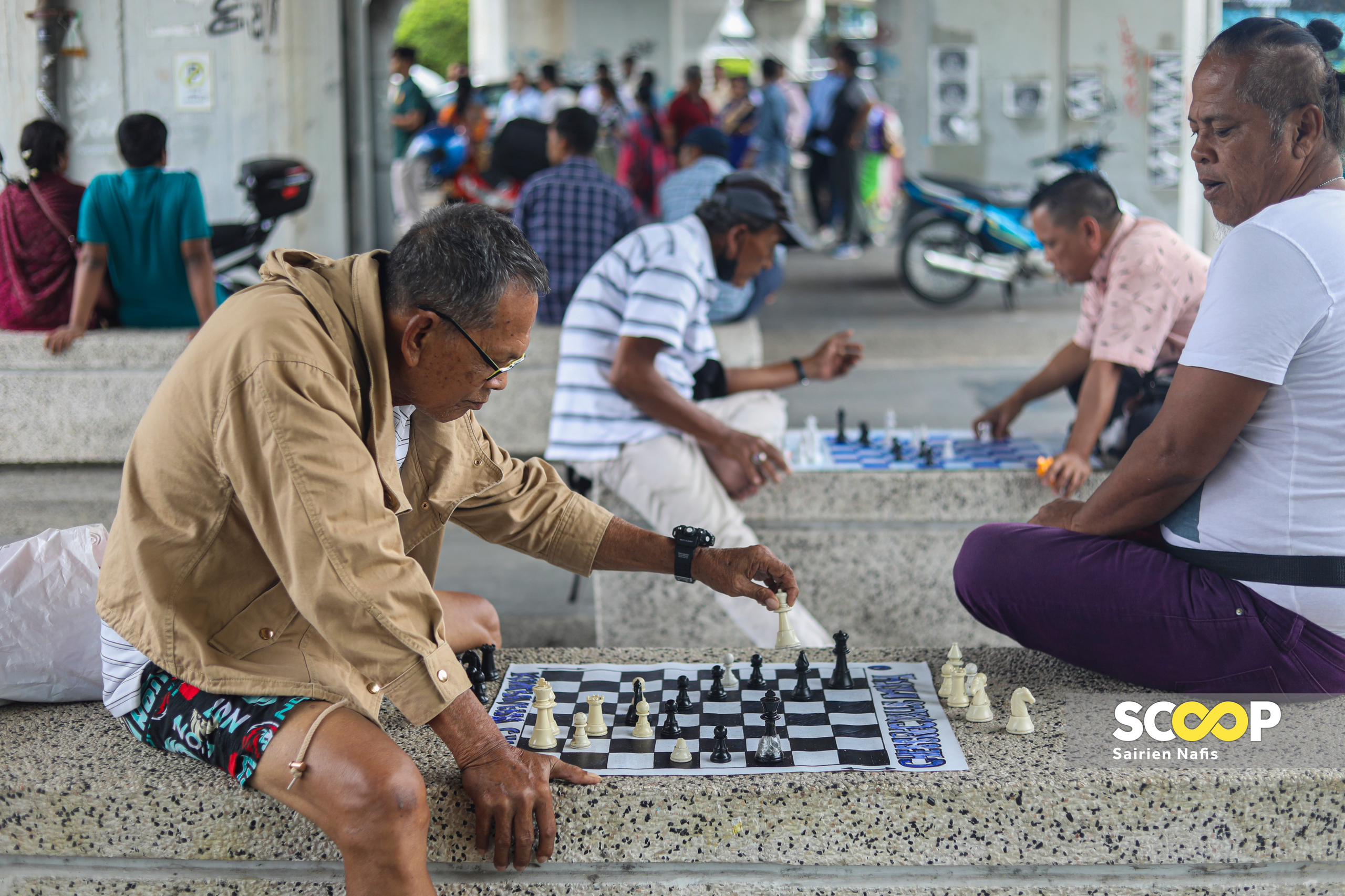 Photo of the day: a captivating scene beneath the LRT line near Pasar ...