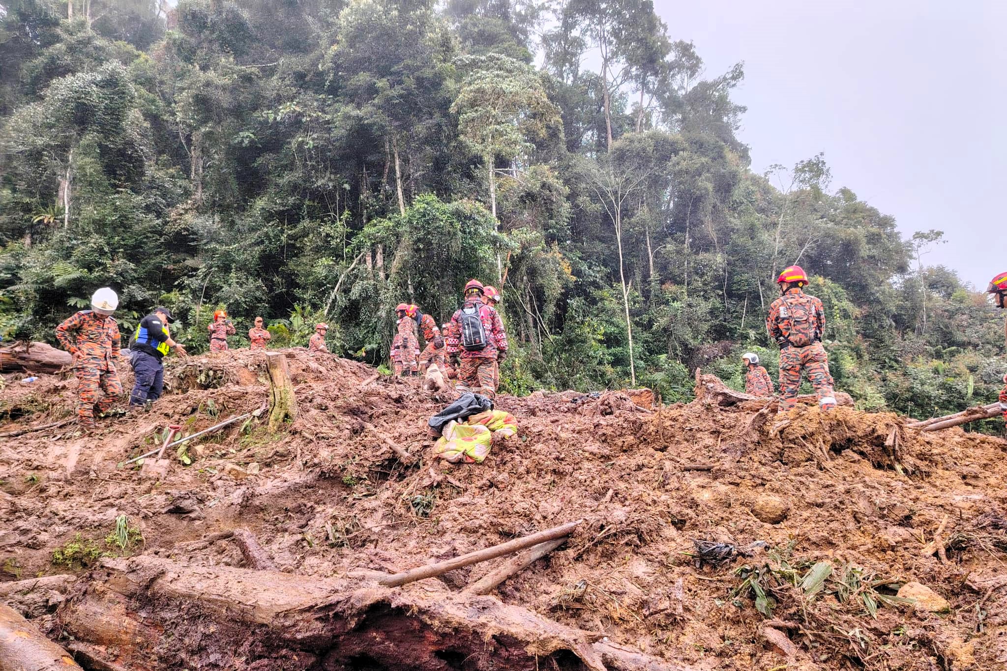 Cameron Highlands landslide: search for three victims paused due to ...