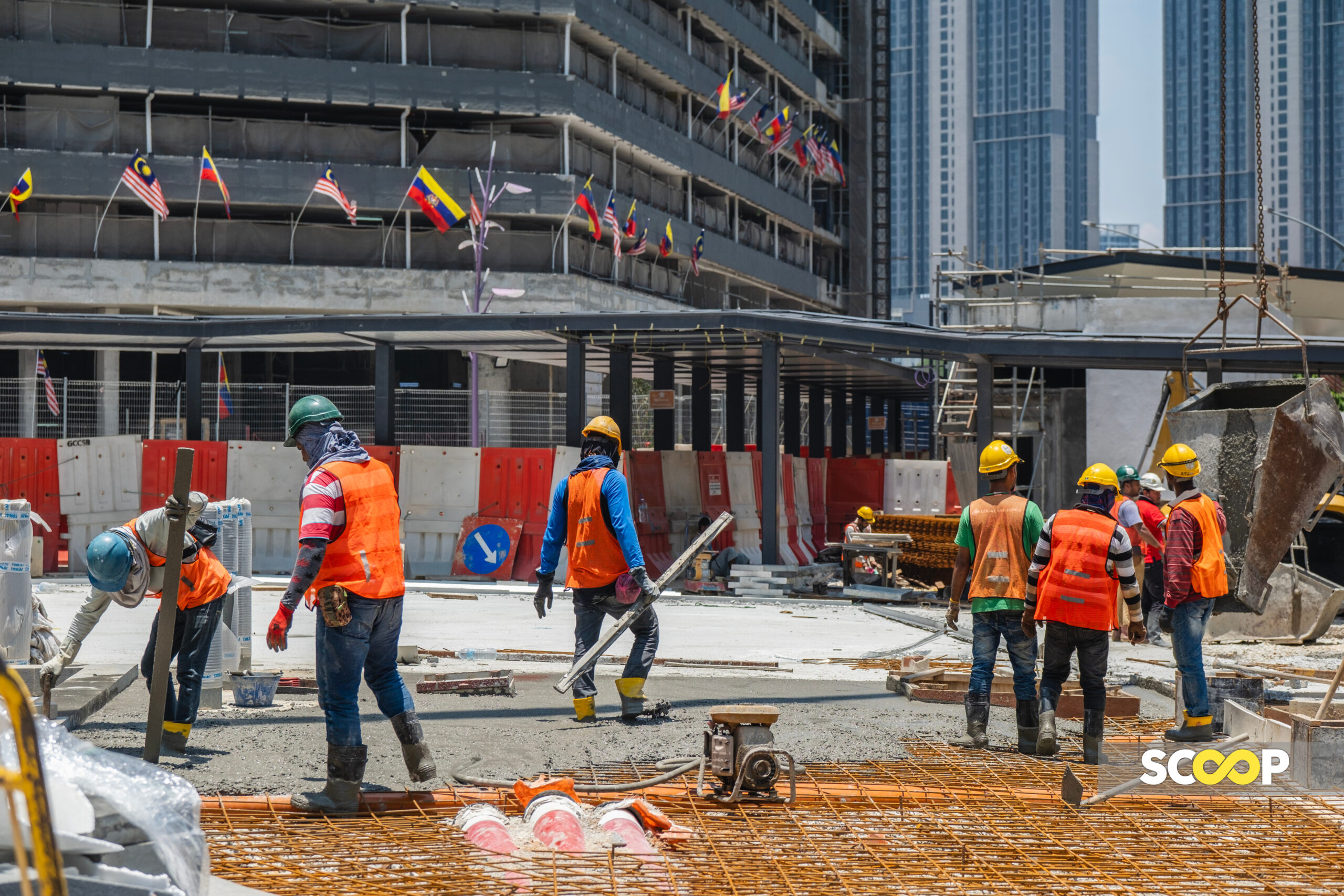 Employer agrees to pay RM1 mil to 733 duped Bangladeshi workers | Scoop