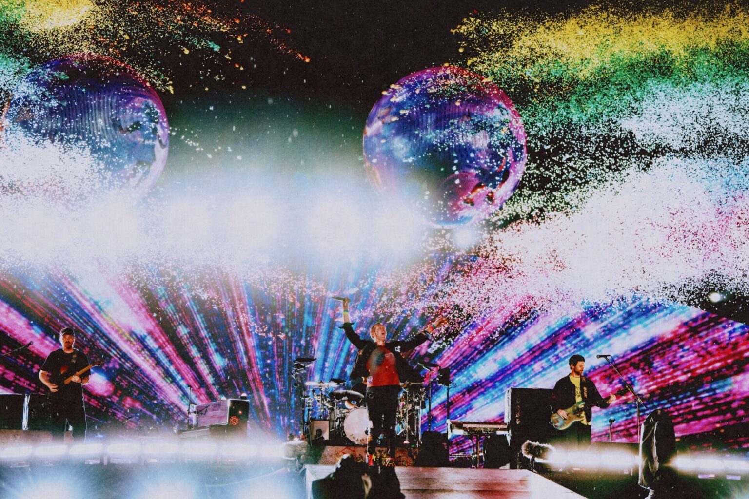 Coldplay’s KL concert makes history with over 81k attendees in just one ...