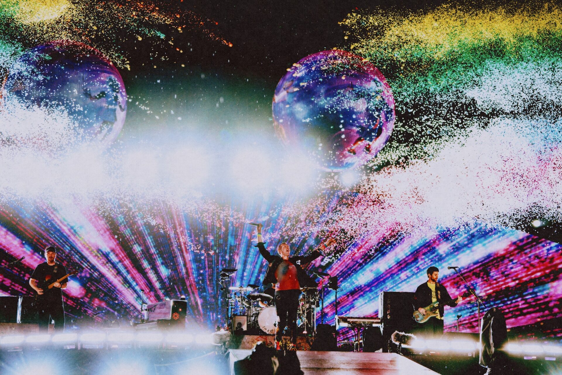 Coldplay’s KL concert makes history with over 81k attendees in just one ...
