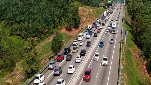 Aliran trafik perlahan tetapi terkawal | Scoop