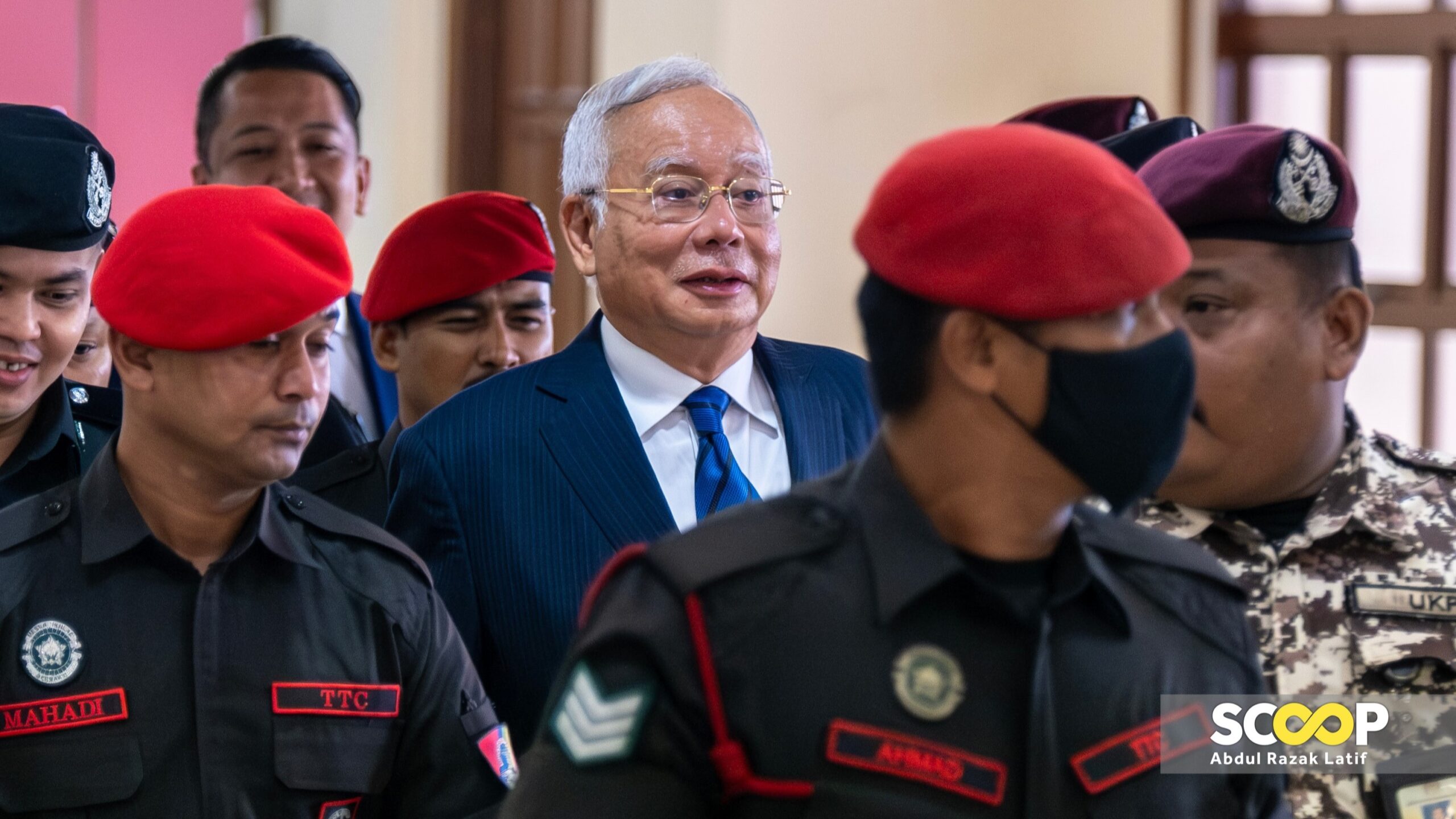 Agong ada ‘hak mutlak’ tentukan pengampunan, kata Hamid Sultan | Scoop