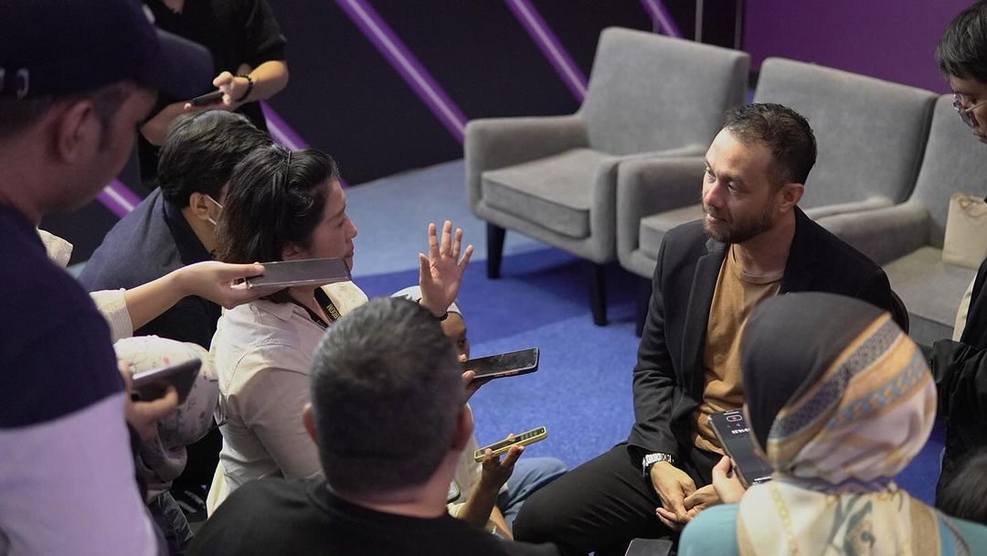 Bukan niat nak sindir orang Kelantan, Syed Aiman tidak gusar andai Janna Endoro dipolitikkan | Scoop