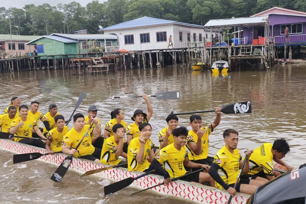 Dragon boat racing dying among Chinese in Sabah, but kept alive by ...