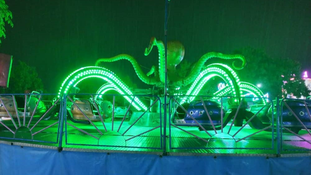 Funfair horror: two thrown off from spin ride in Kota Kinabalu | Scoop