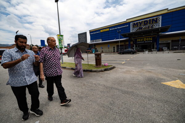 Manjoi Mydin fire: 108 workers relocated to Meru Raya branch | Scoop