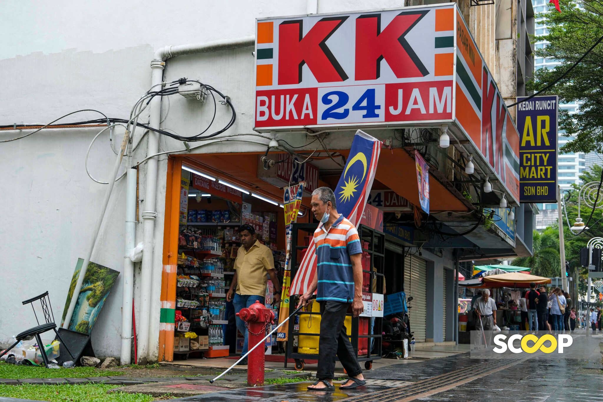 ‘Allah’-printed socks: KK Mart founder, seven others questioned by ...