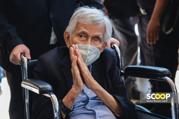 Court bins Daim’s bid to commence judicial review against MACC for ...