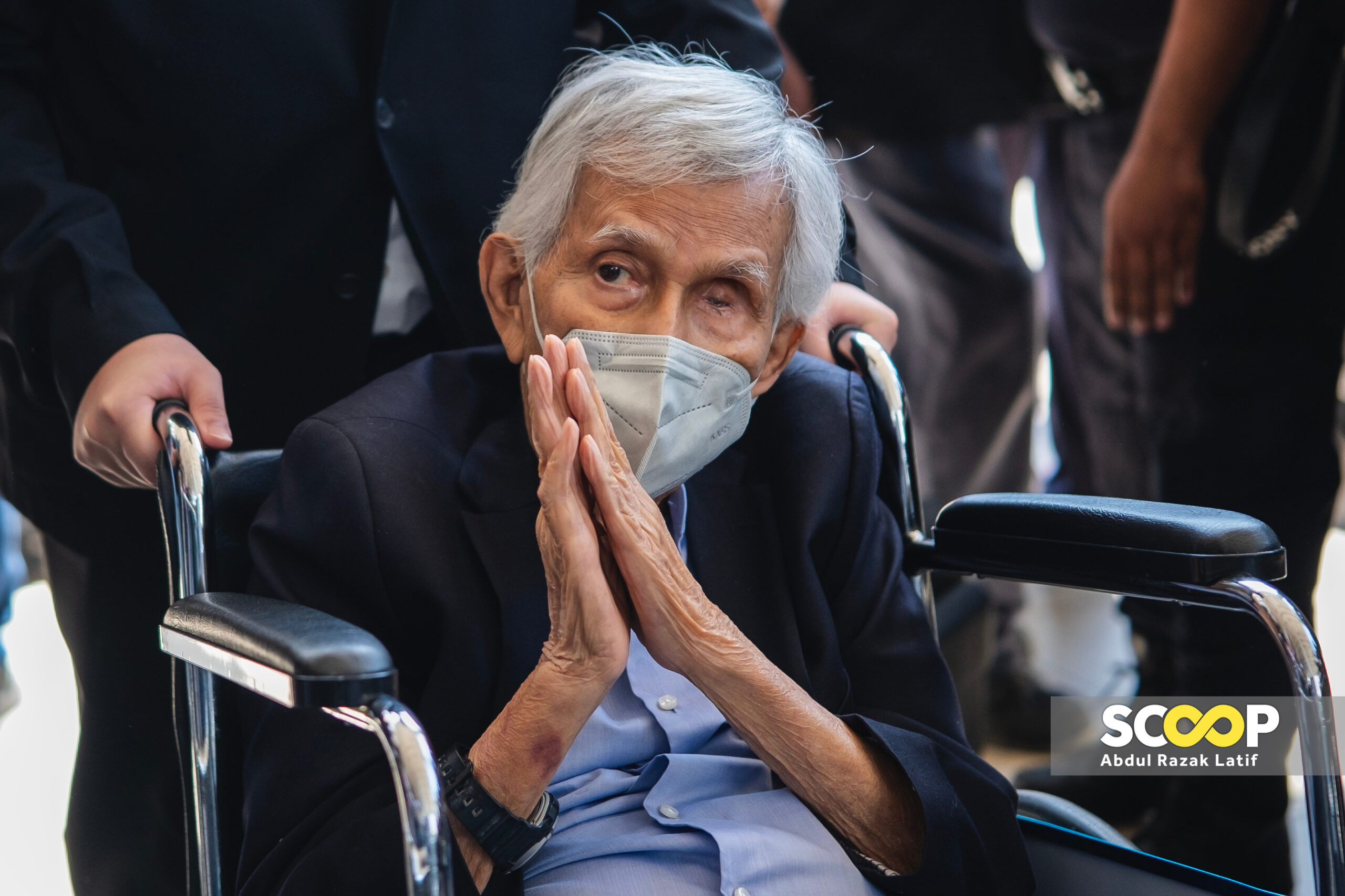 Court bins Daim’s bid to commence judicial review against MACC for ...