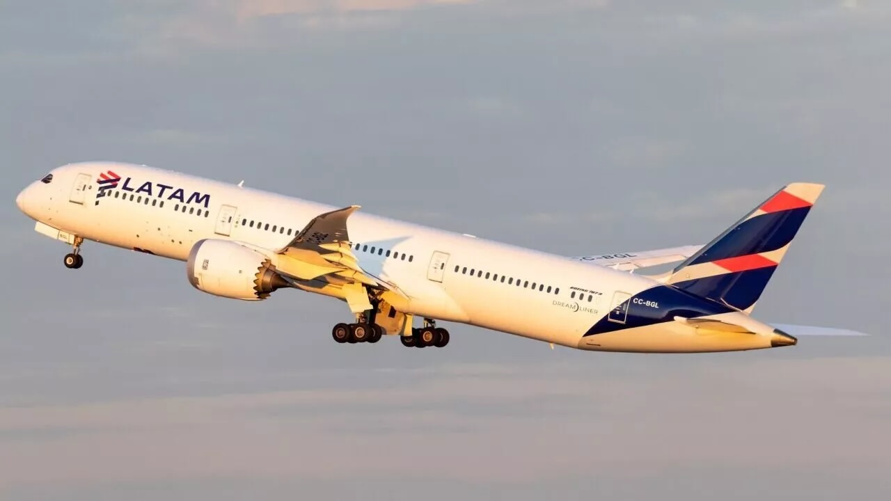 Boeing arah juruterbang periksa kerusi selepas insiden Latam Airlines ...