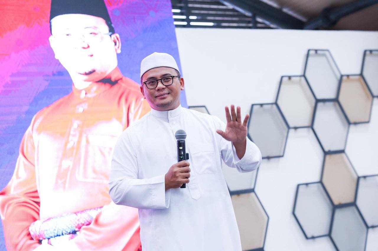 Berita baik kepada penjawat awam Selangor, bantuan khas Aidilfitri sebulan gaji | Scoop