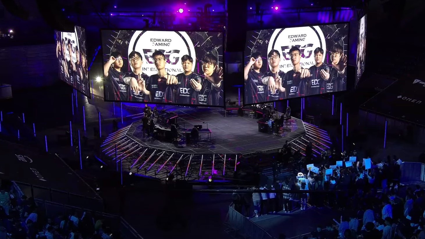 EDward Gaming break Paper Rex duck in Madrid | Scoop