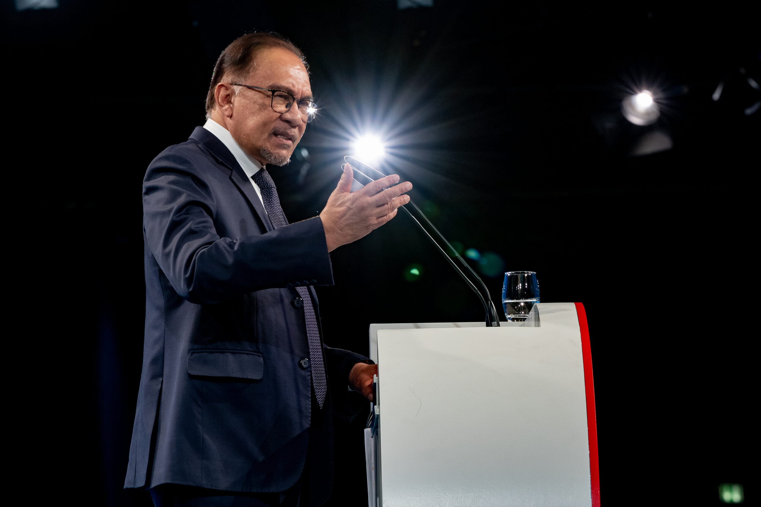 Why apologise? Anwar lectures Western nations on Malaysia's ties with ...